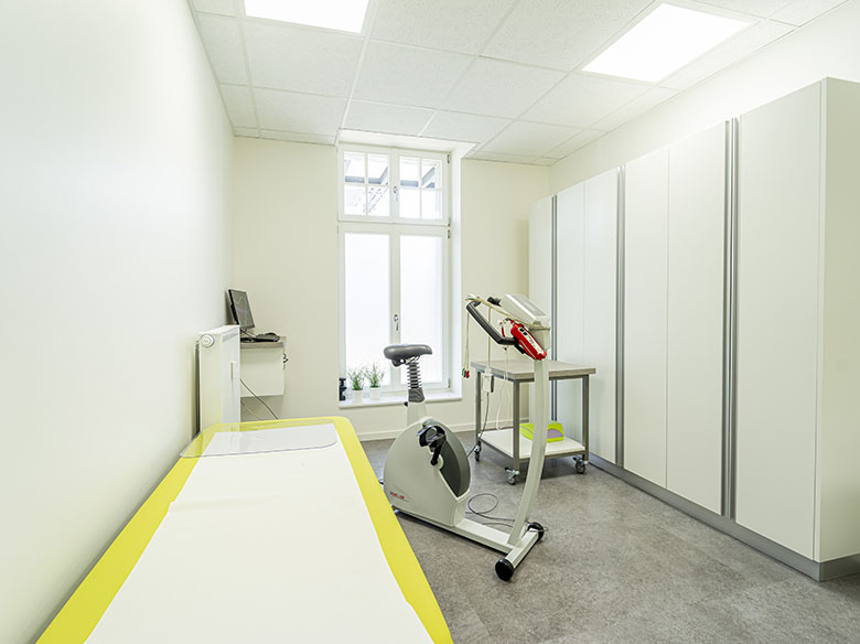 Dr. med. H. Grobe und T. Kessel - Referenzen - Wiemer Einrichtungen