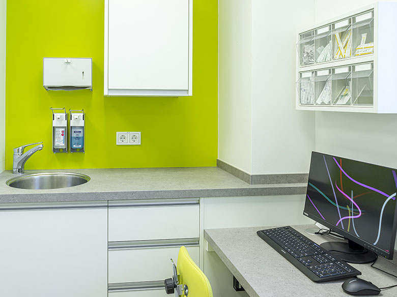 Dr. med. H. Grobe und T. Kessel - Referenzen - Wiemer Einrichtungen